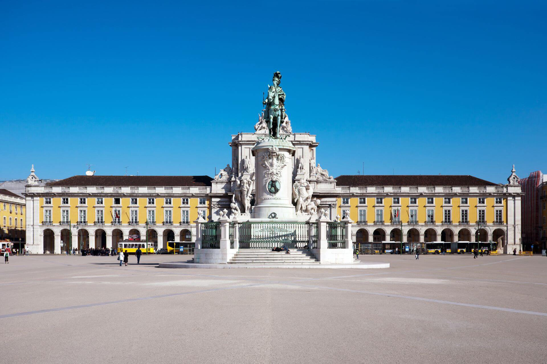 Tour Lisboa - Dia Inteiro - Tours4Lisbon - Tours e Transfers